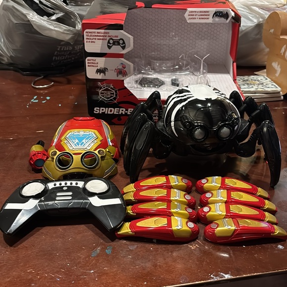 Marvel | Toys | Symbiote Spiderbot Remote Control Disneyland With Iron ...